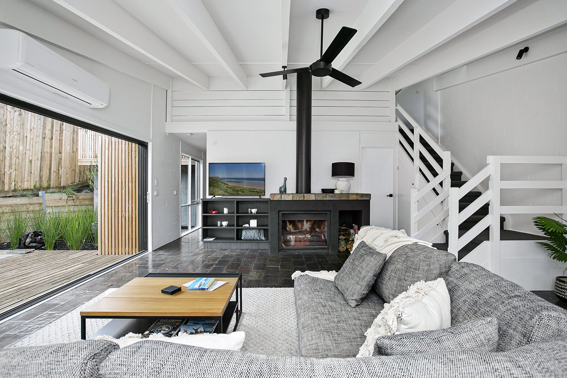 Solutions For: Holiday Home Groups - Levart